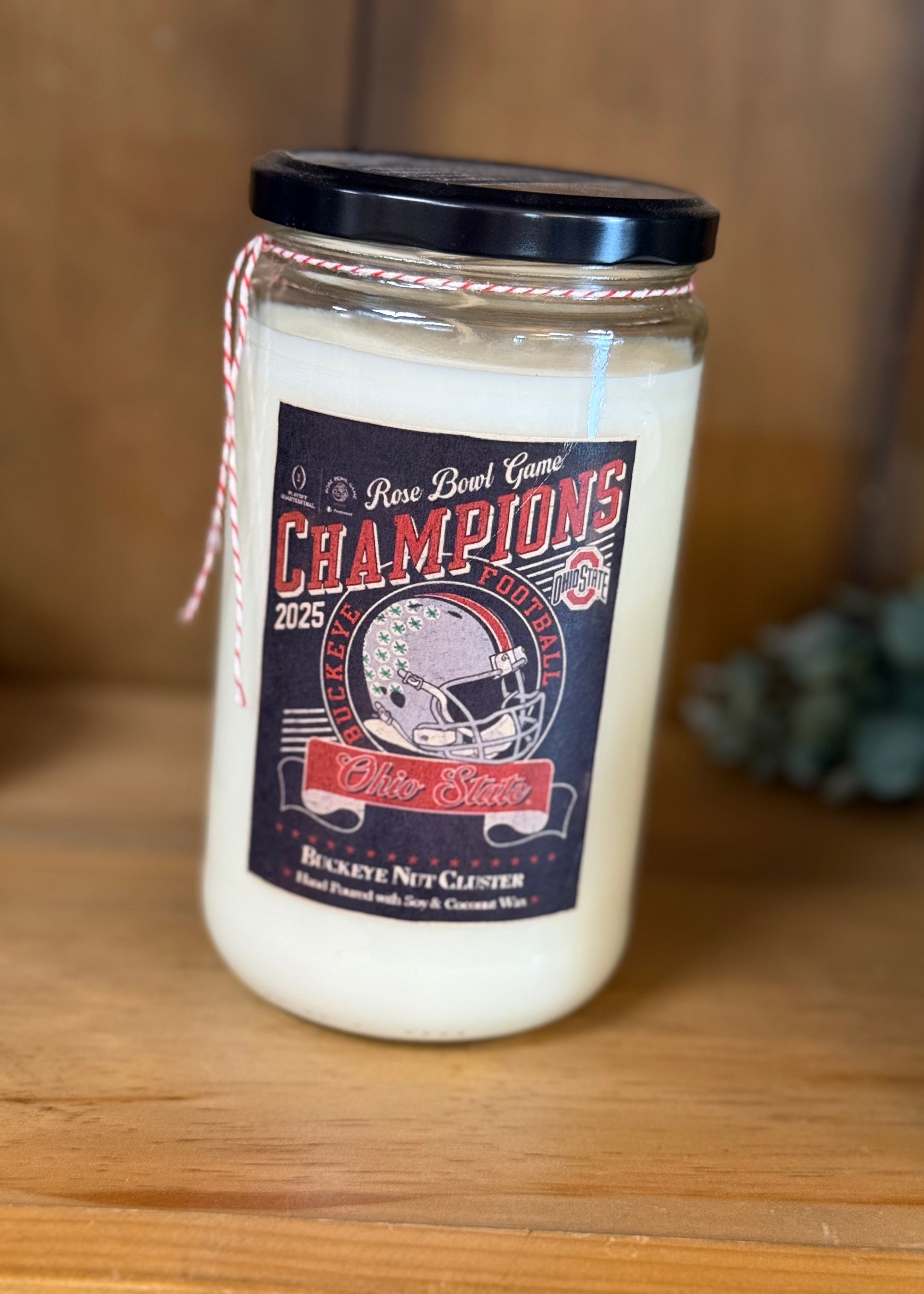 Buckeye 28 oz Candle – Palette of Threads